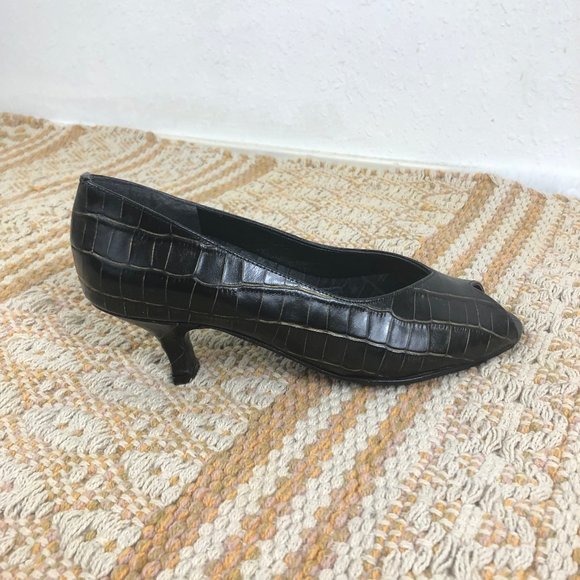 Magdesians | Shoes | Vintage Magdesians Black Leather Gator Texture ...